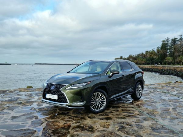 Gama de Automóveis Usados Lexus